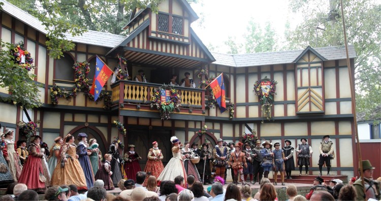 The 5 Essentials for a Ren Faire Themed Thanksgiving – Dice Mom